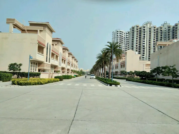 Supertech UpCountry Villa For Sale(900 Sqft) is in Sector 17A Greater Noida